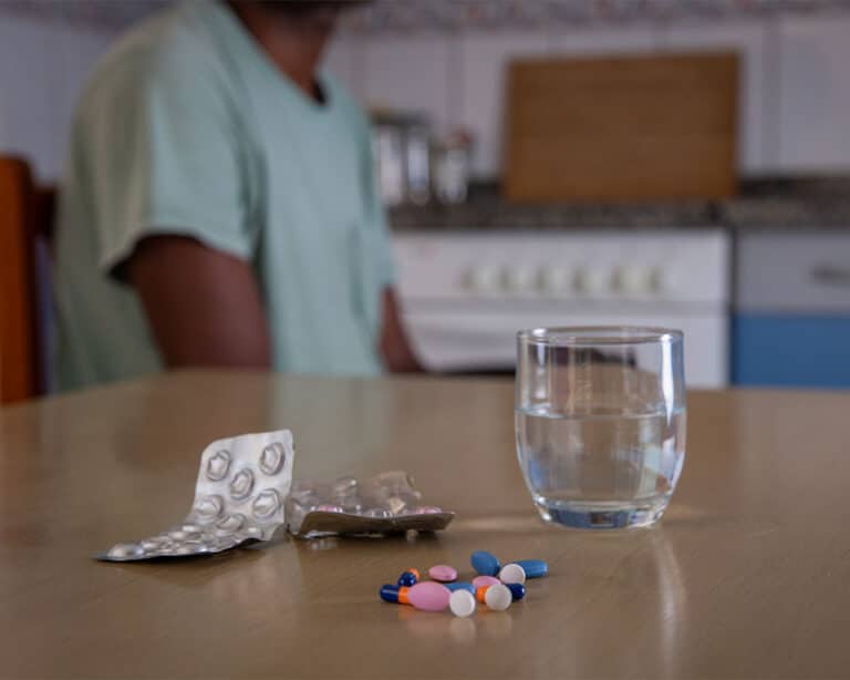Can You Overdose on Xanax? Symptoms, Treatment, & What to Do